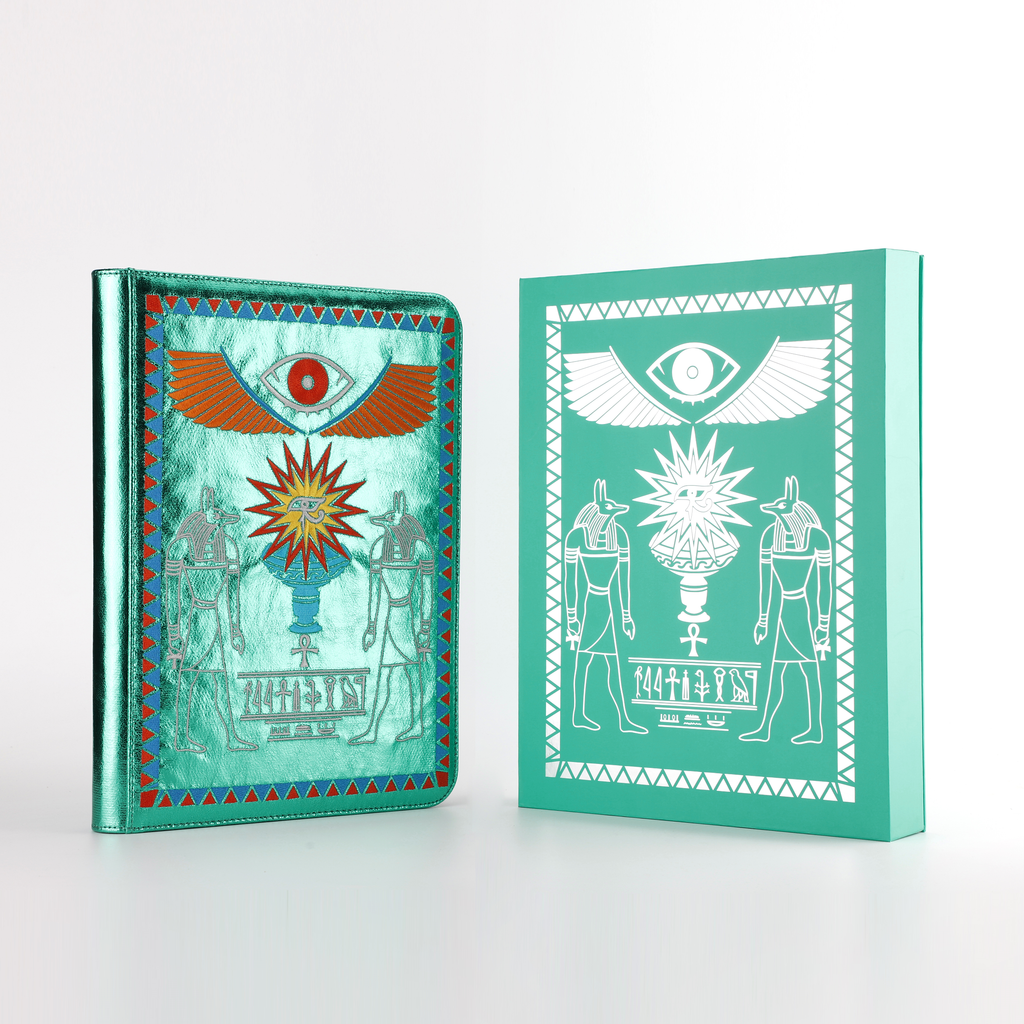 Undying Tome 9-Pocket Trading Card Binder – Mana Moon